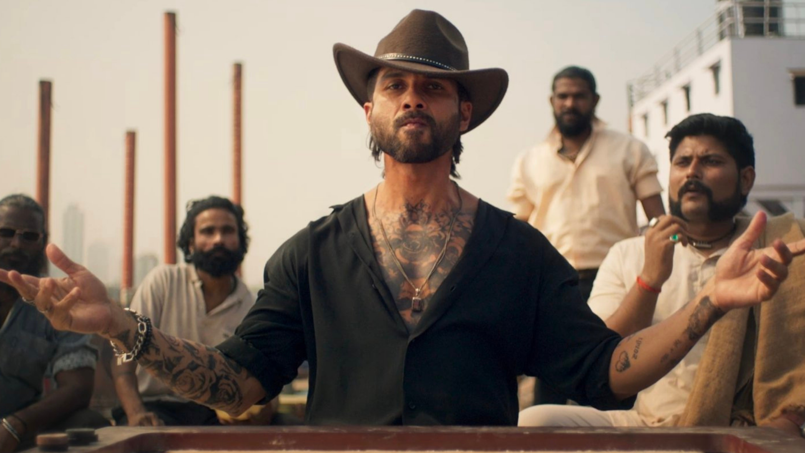 Randeep Hooda Exits Shahid Kapoor’s O’Romeo Days Before Shoot, Avinash ...